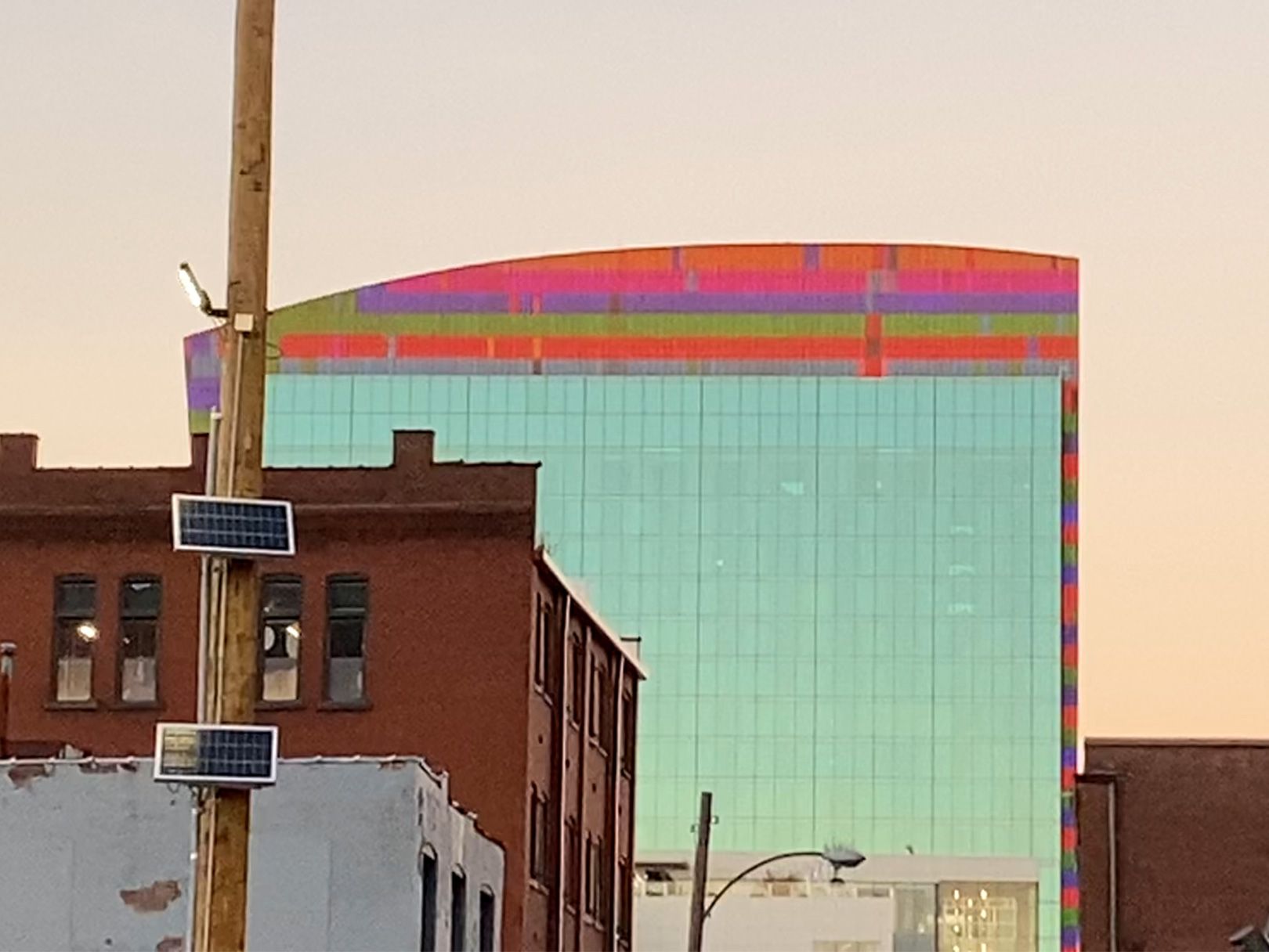 015 - The Building Glitches